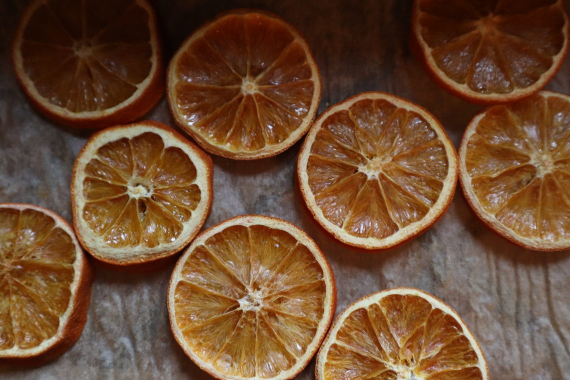 How to Dry Citrus: and What to Do With It - the Making Life