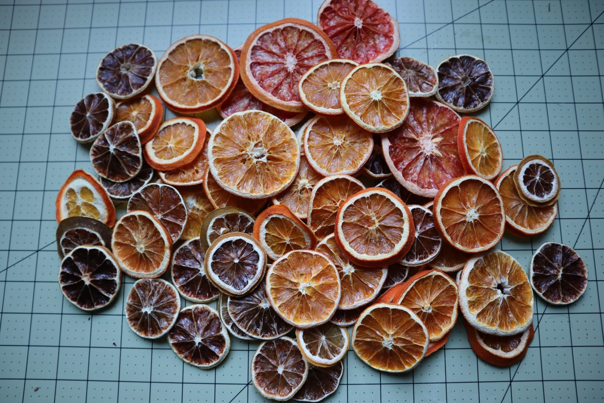 How to Dry Citrus: and What to Do With It - the Making Life